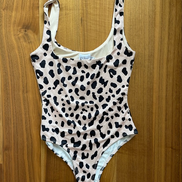 Princess Polly | Tops | Princess Polly Cheetah Bodysuit | Poshmark